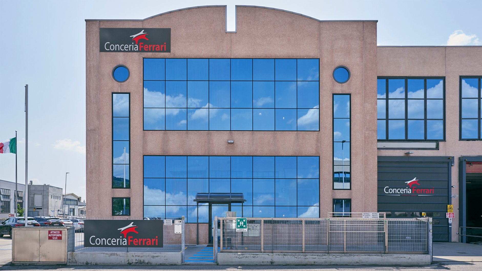 Contact us - Conceria Ferrari